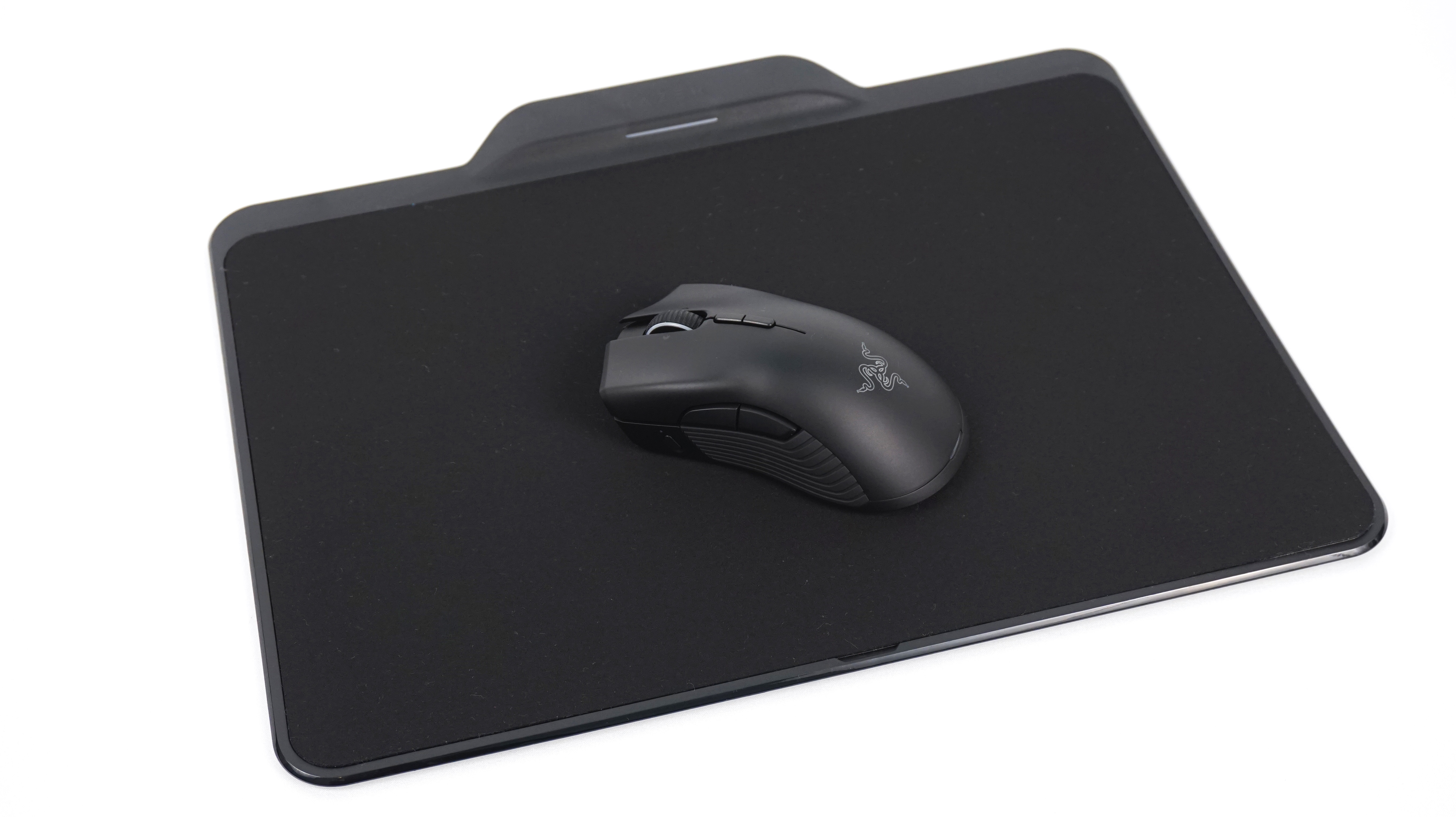 Razer Mamba HyperFlux + Firefly - hardvérový test / recenzia | Sector.sk