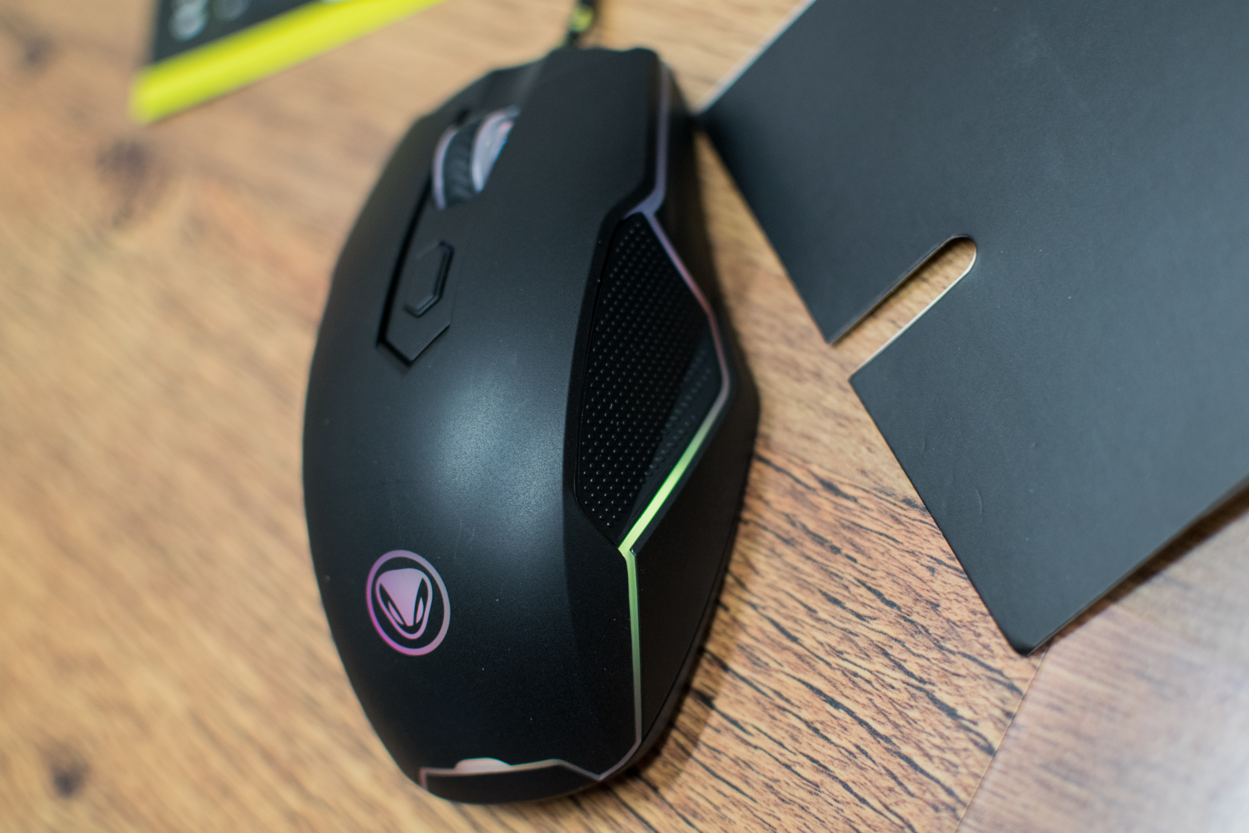 Snakebyte Game: Mouse Ultra - hardvérový test / recenzia | Sector.sk