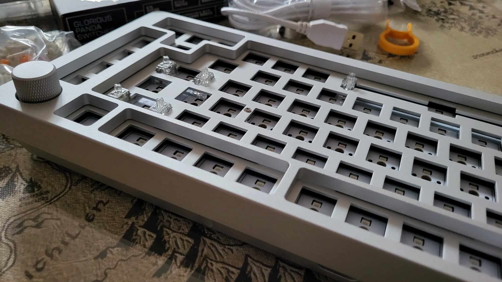 Glorious GMMK PRO - hardvérový test / recenzia | Sector.sk