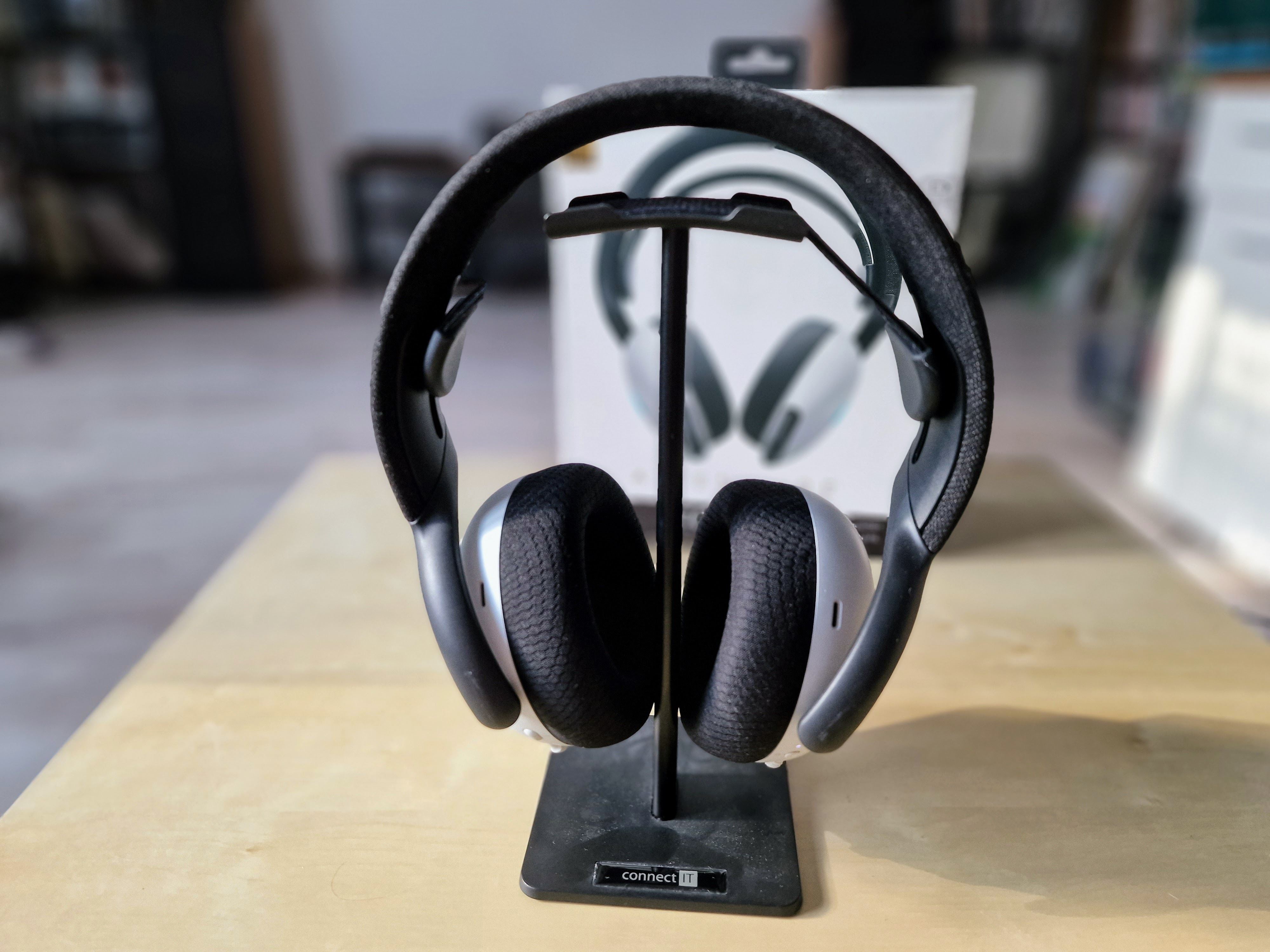 Alienware 720H - wireless herný headset - hardvérový test / recenzia ...