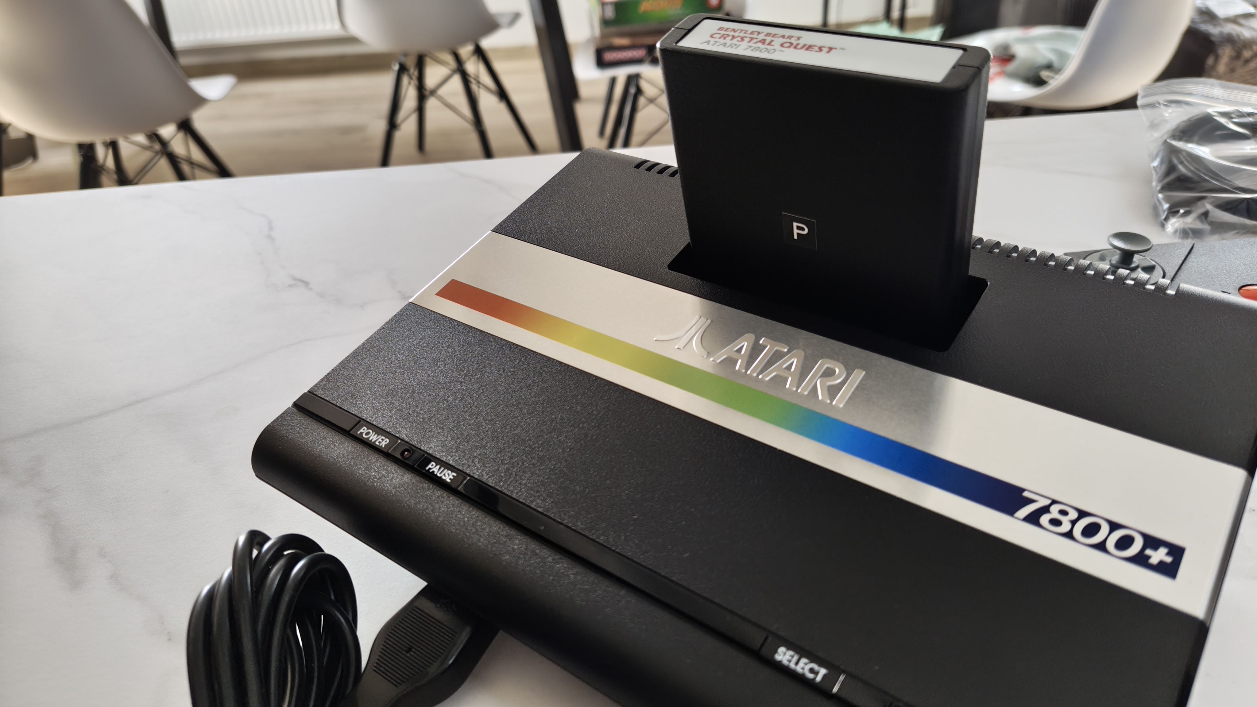 Atari 7800+ - hardvérový test / recenzia | Sector.sk